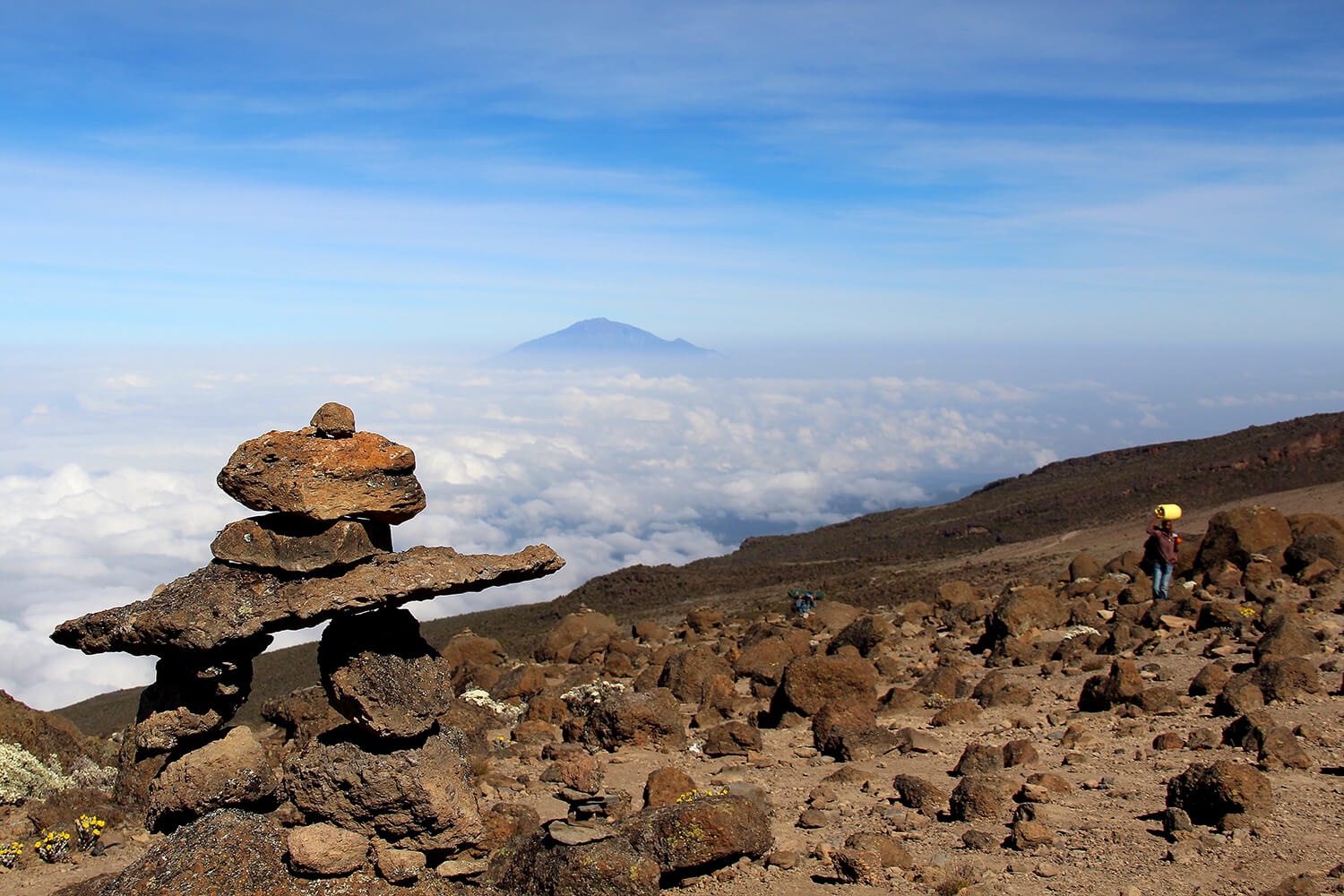 4 Days Mount Meru Climbing – Momela Route | Lets View Tanzania